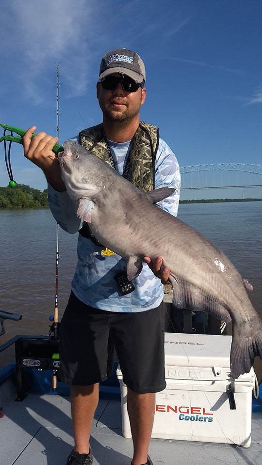 Finding Falling Water Catfish with Capt. Ben Goebel - B'n'M Pole Company